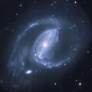 NGC 1097 – A Barred Spiral Galaxy | Telescope Live